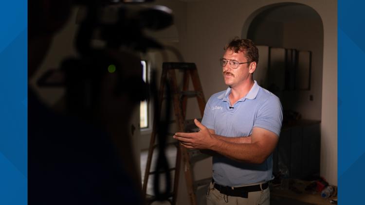 Navy vet working to restore bungalow homes | firstcoastnews.com