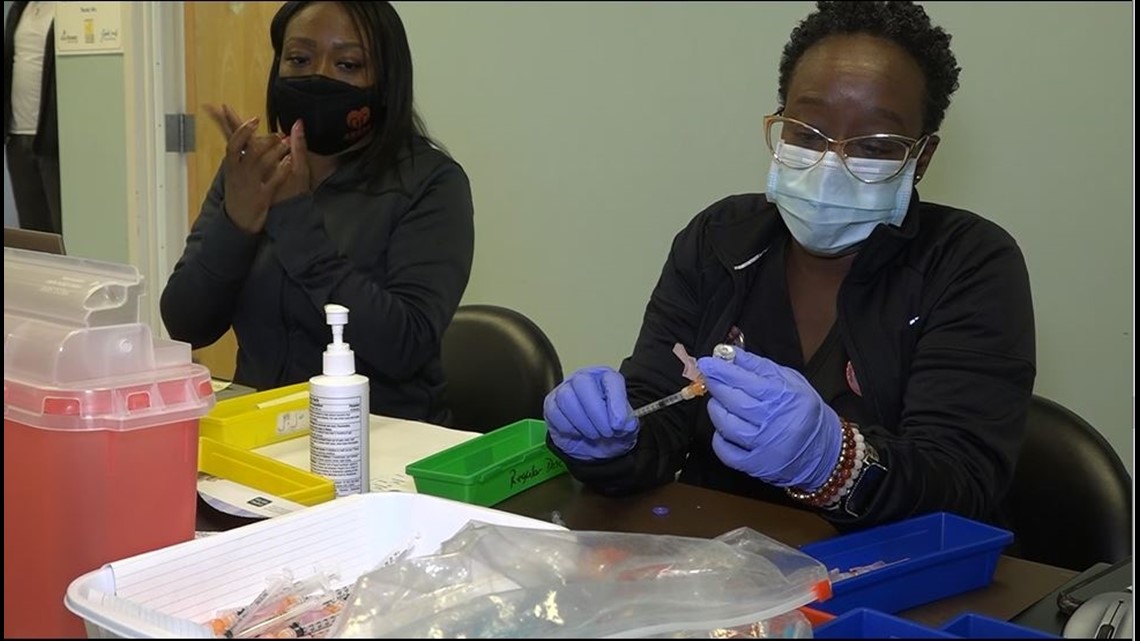 Florida vaccination site gives 40 percent more booster shots ...