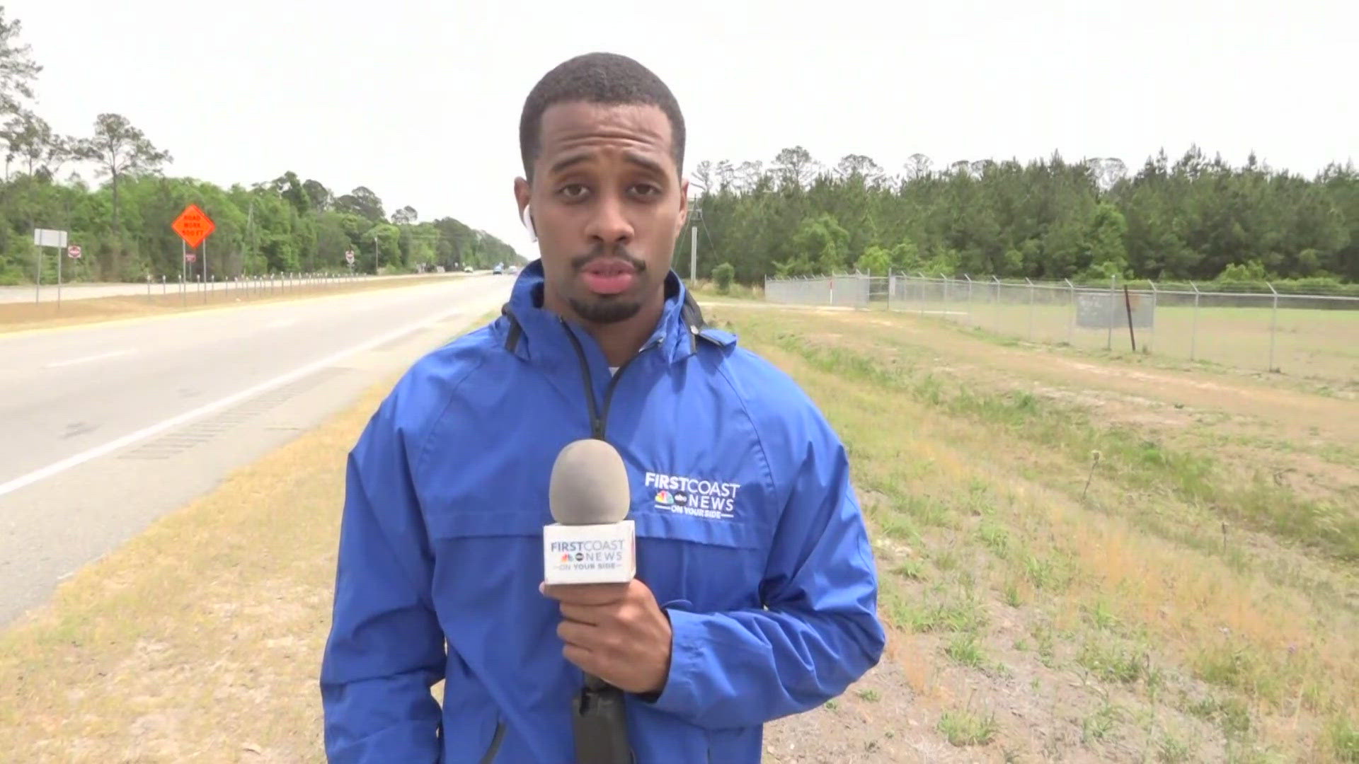 'The wind is blowing here' - Highway 82 Fire in Brantley County ...
