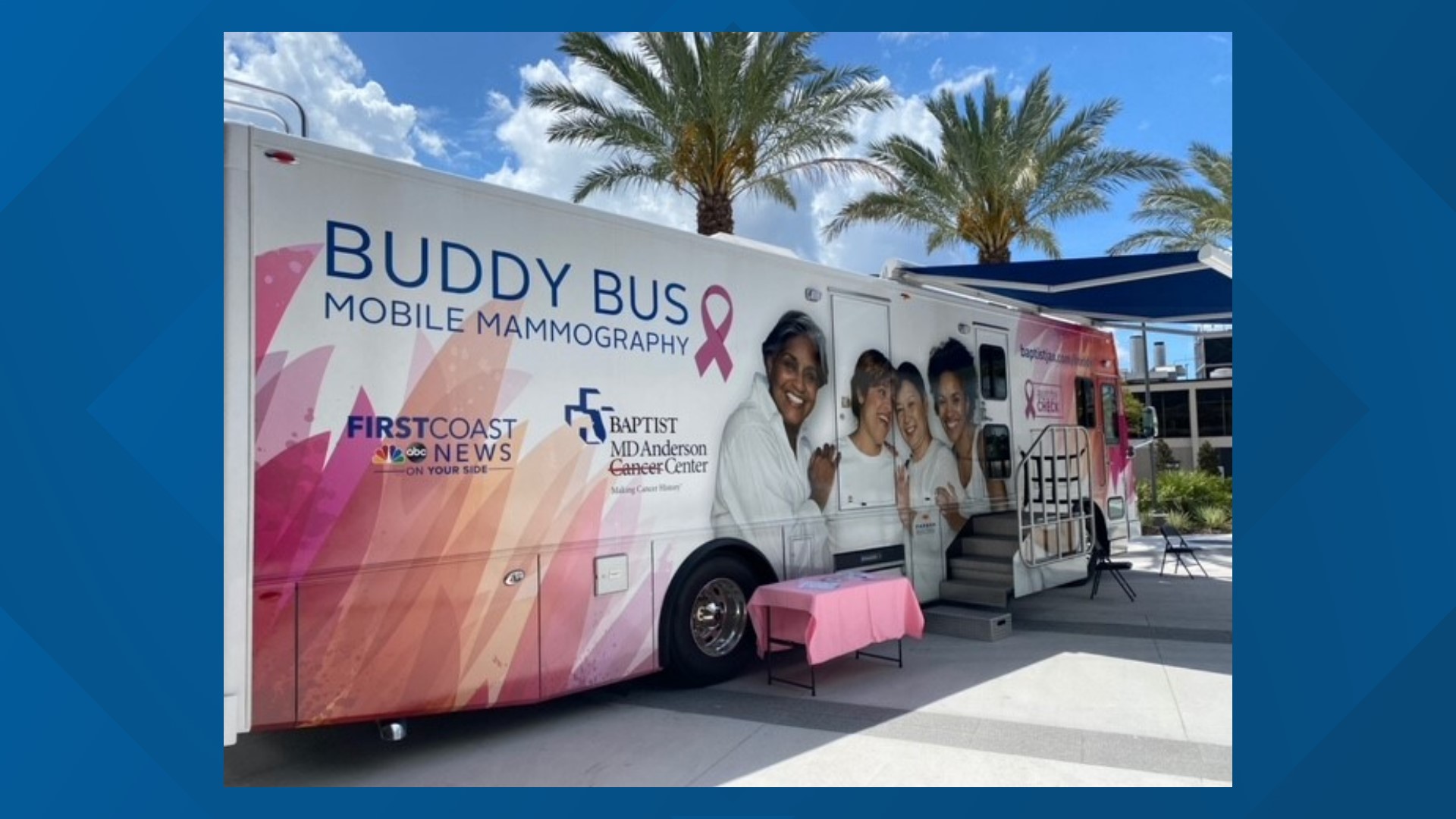 Cheerleaders urge moms to get mammos on the Buddy Bus | firstcoastnews.com