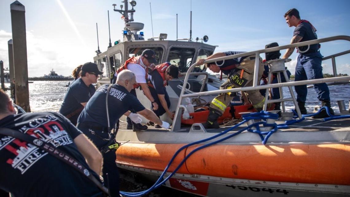 Dredging ship fire in Mayport Basin leaves 1 injured: JFRD ...