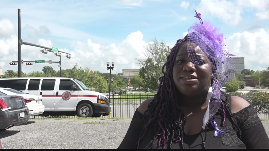 Family and friends of Tasheka Young say their final goodbyes ...