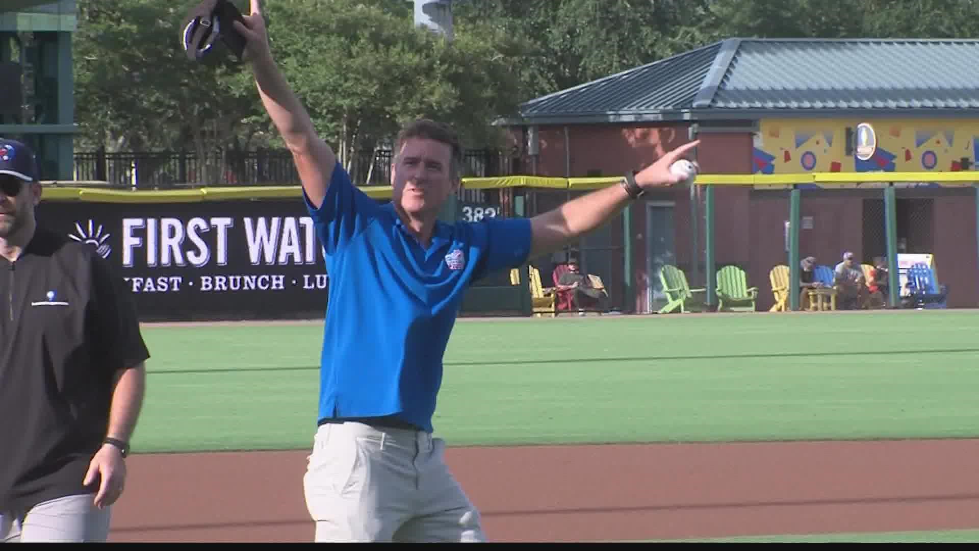 Nailed it! Watch Mike Prangley throw out first pitch at Jumbo Shrimp ...