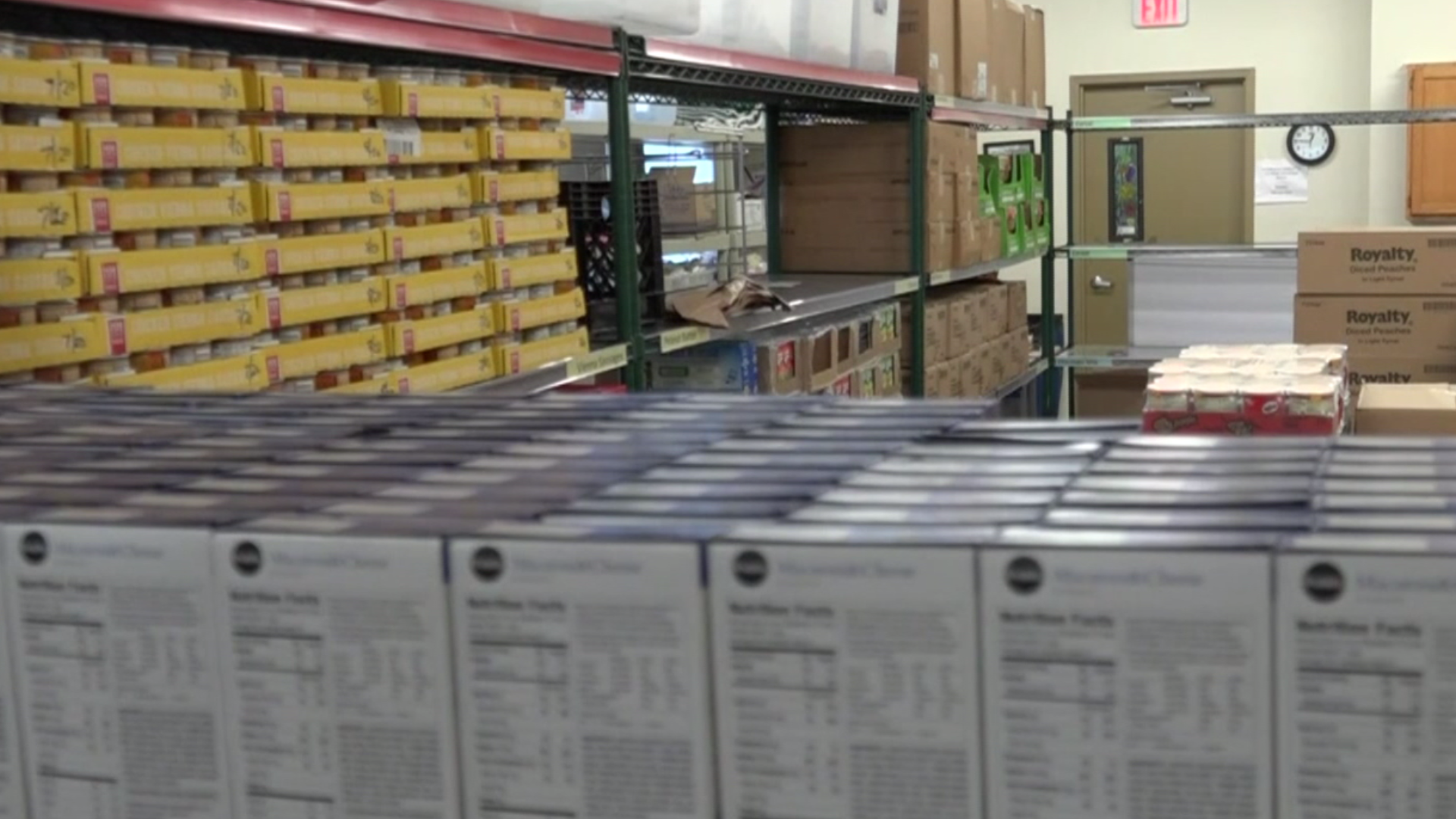 Find free food near you: Pantries and upcoming giveaways in ...