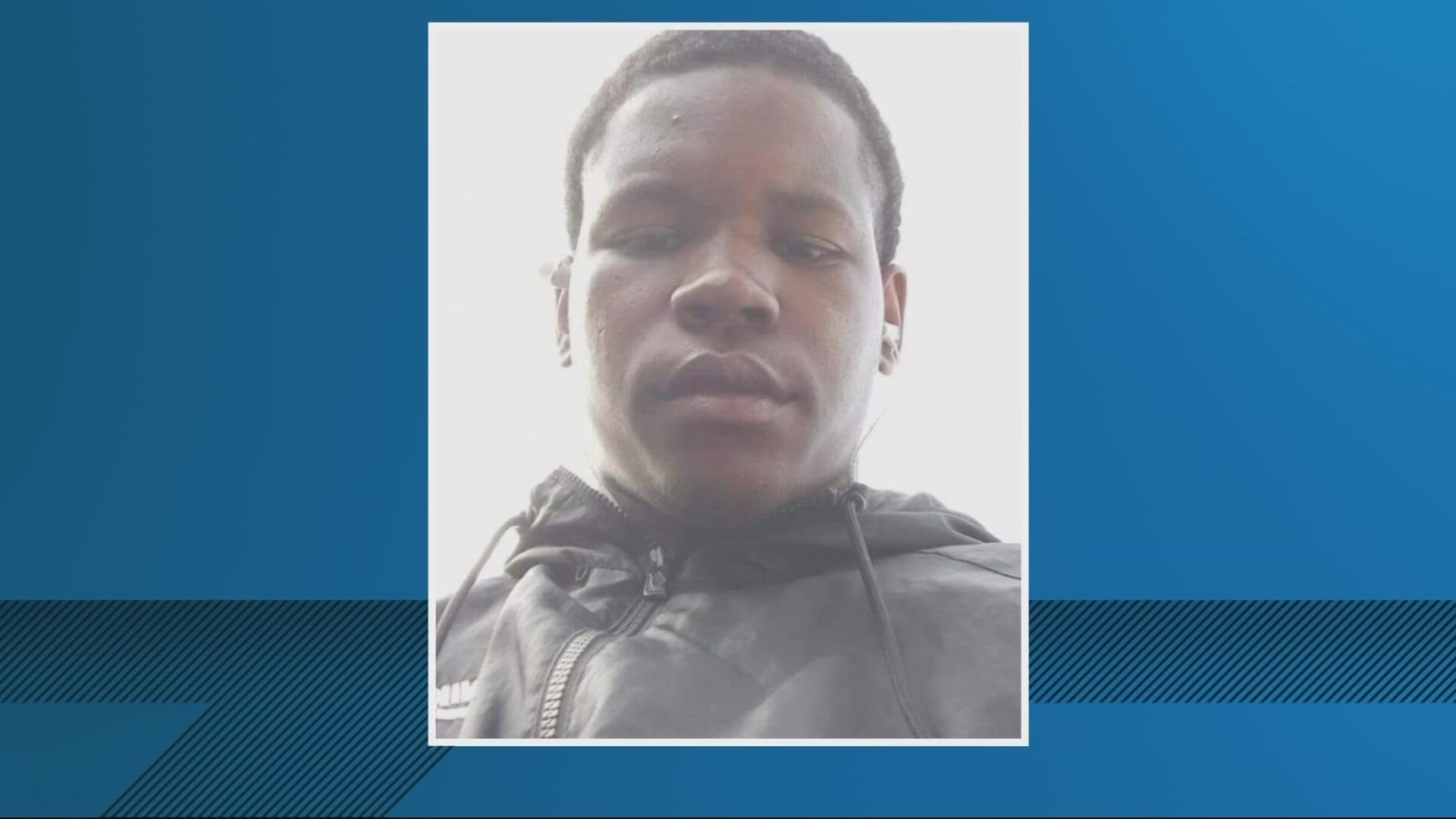 Man found dead on Jacksonville lawn identified | firstcoastnews.com