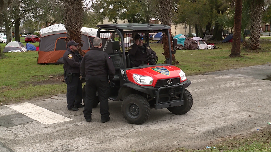 City setting up temporary indoor shelter for people in Downtown ...