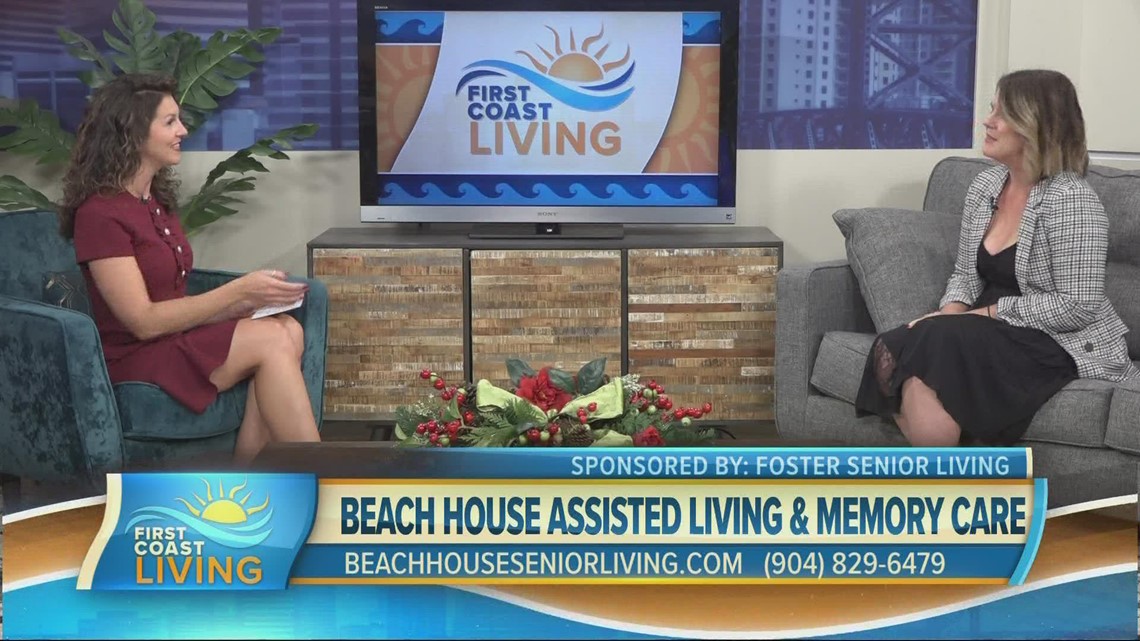 Life during the holidays at The Beach House Assisted Living & Memory ...