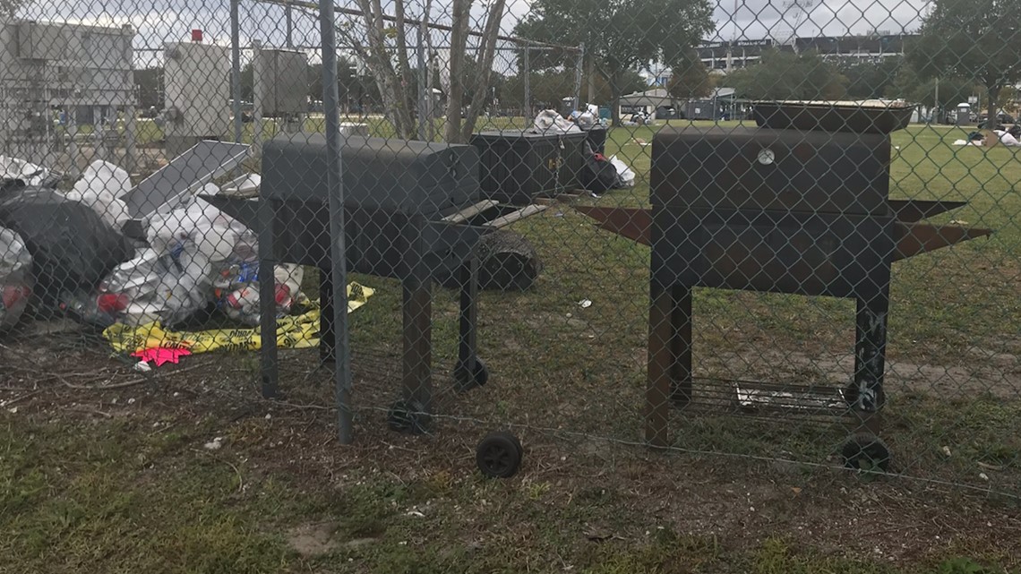 Piles of trash left behind after Florida-Georgia weekend ...