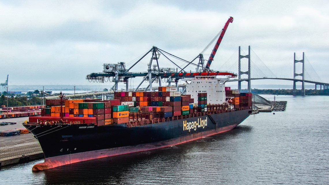 European container ship anchors at JaxPort in Jacksonville ...