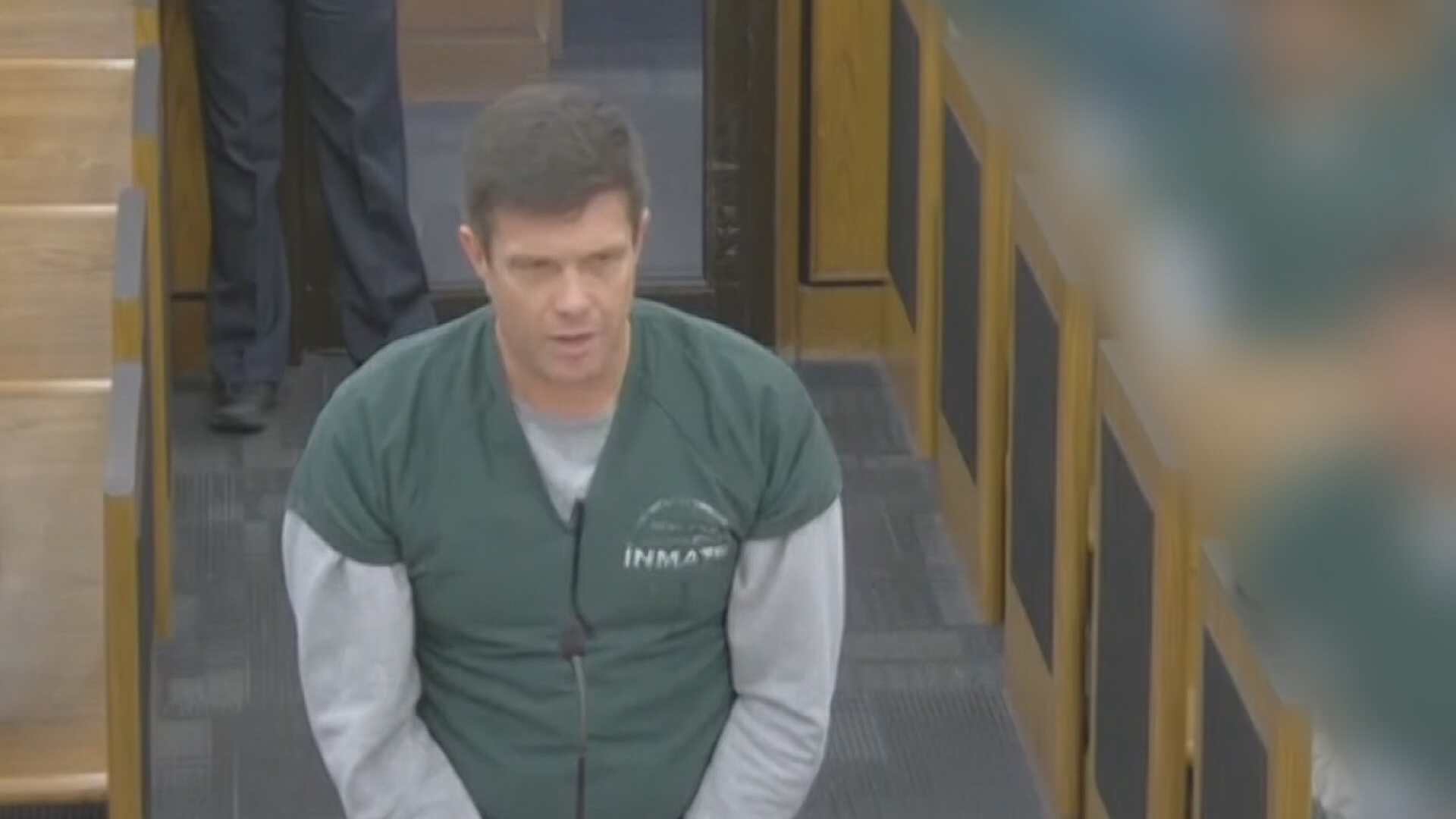 Reality star Captain Sandy reacts to seeing builder in handcuffs ...