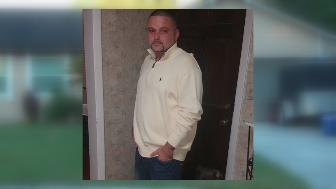 Law enforcement presence at First Federal Bank in Yulee ...