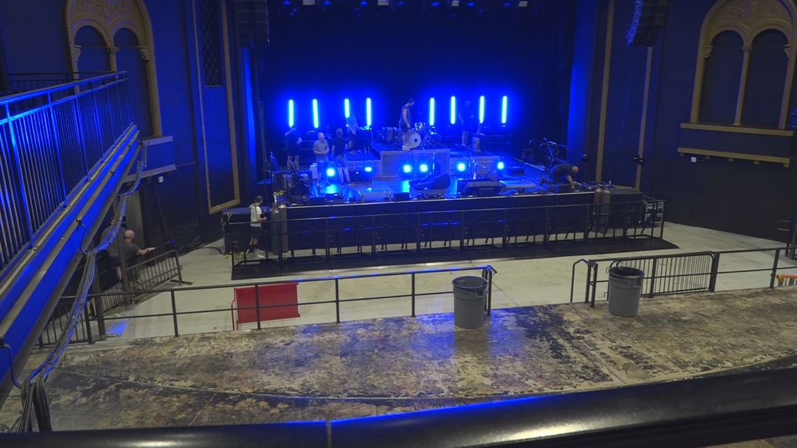 'Give us a shot': FIVE concert venue opens to replace Sun-Ray Cinema in ...