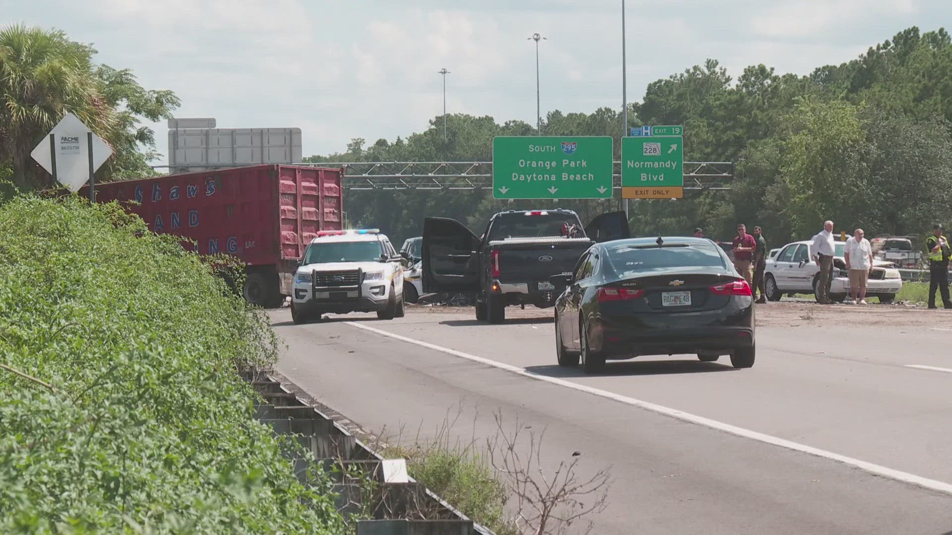 Crash shuts down all northbound lanes of I-295 West at Normandy ...