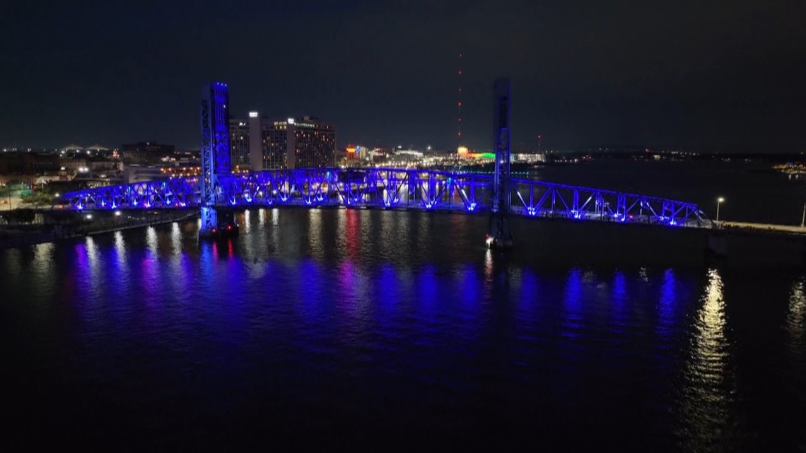 Jacksonville's Main Street Bridge shines bright for 2nd annual ...