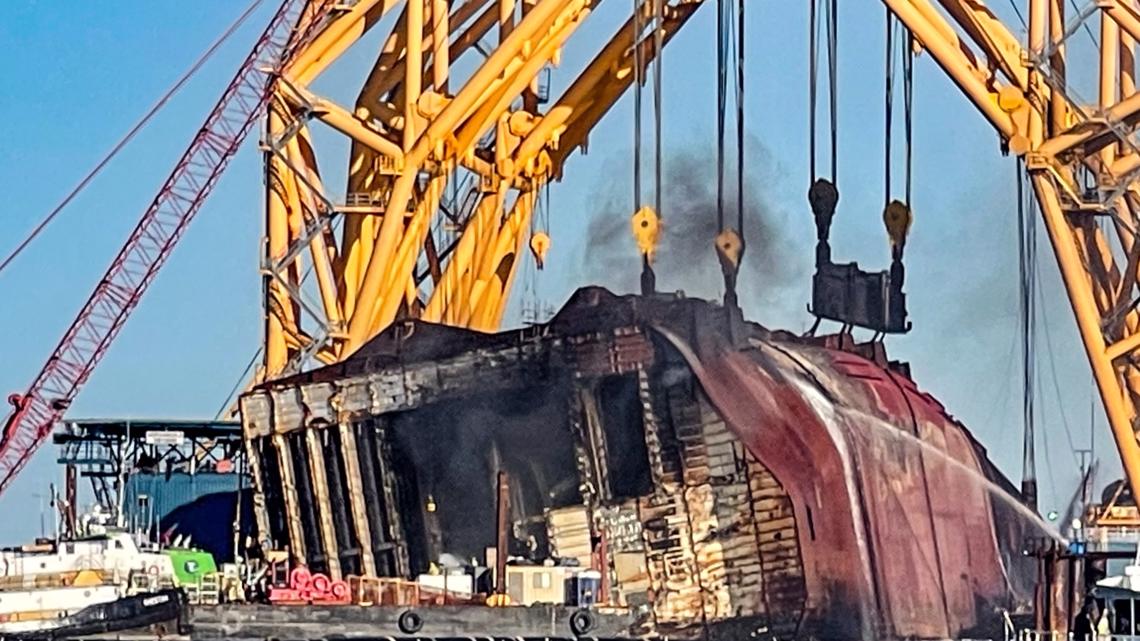 Georgia capsized cargo ship catches fire | firstcoastnews.com
