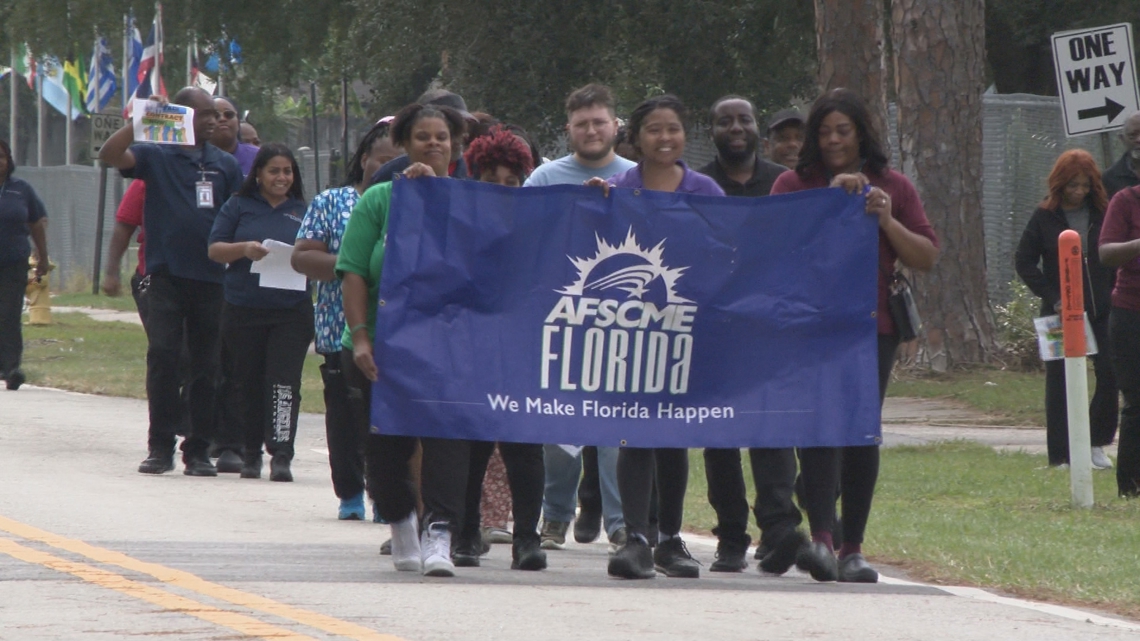 'Treat us fairly': DCPS food service workers asking for better pay amid ...
