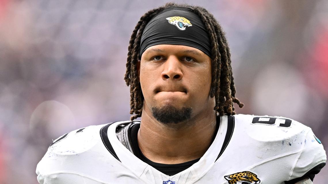 Jaguars trade Roy Robertson-Harris to Seahawks for draft pick ...