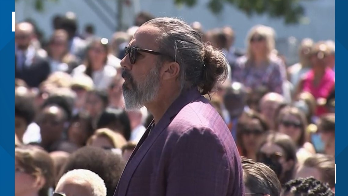 Manuel Oliver speaks out on White House South Lawn | firstcoastnews.com