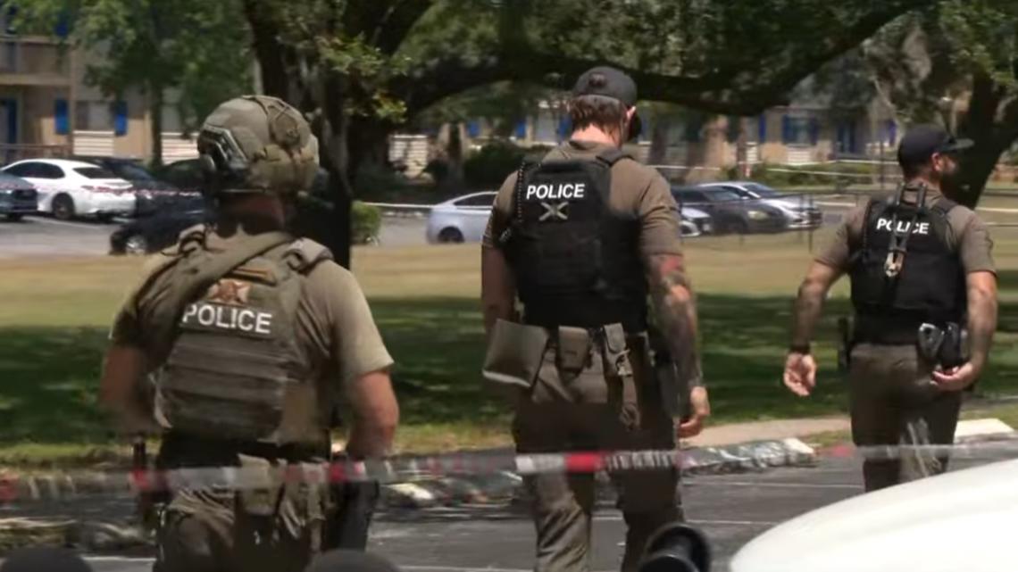 Police: Man hospitalized following dispute, shooting in Arlington ...