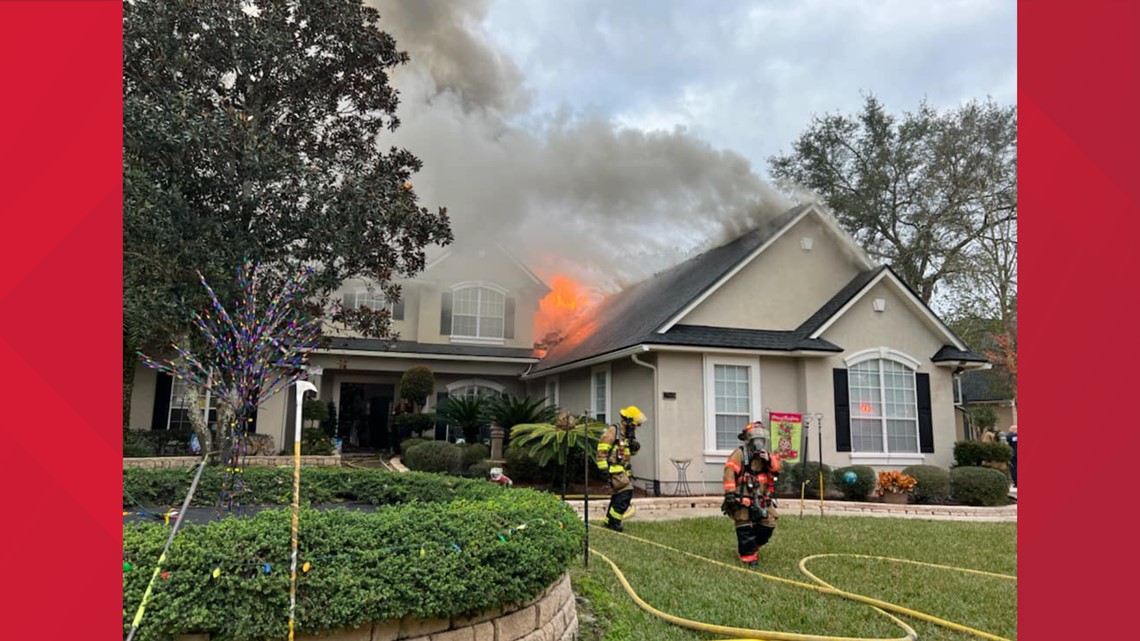 St. Johns County, Jacksonville fire crews fight house fire in Julington ...