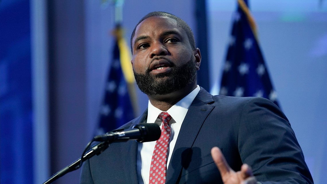 Rep. Byron Donalds, backed by Trump, says he's running for Florida ...