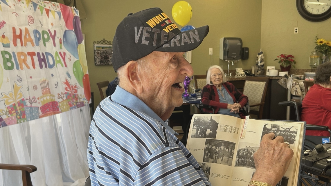 WWII veteran celebrates his 104th birthday | firstcoastnews.com