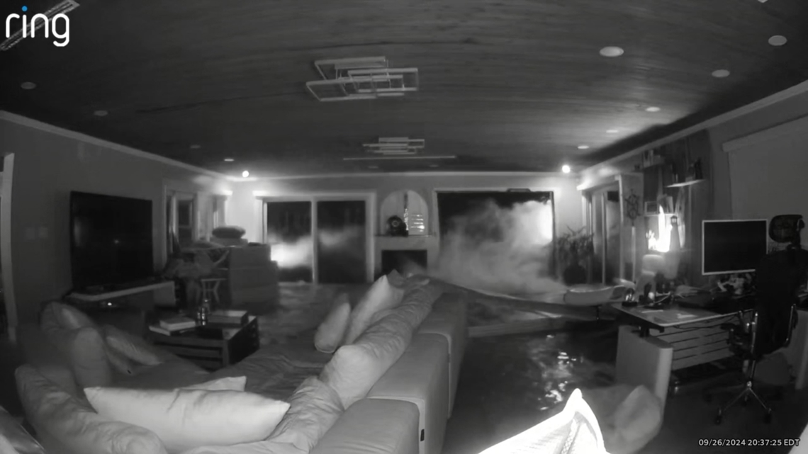 VIDEO: Water crashes into St. Pete home during Helene | firstcoastnews.com