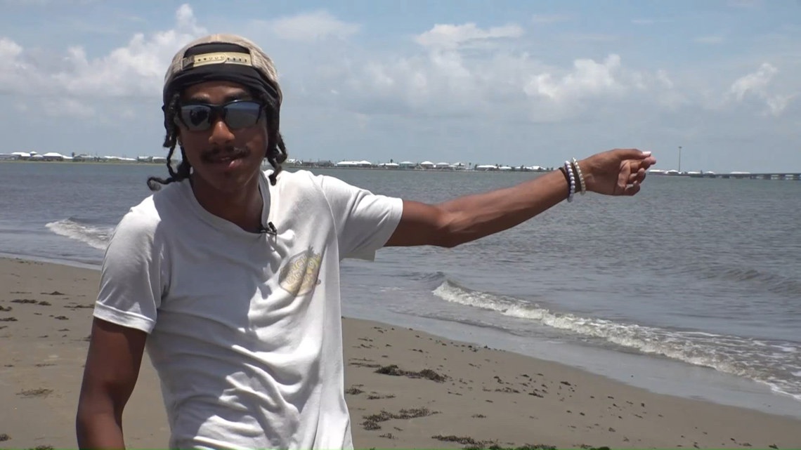 Louisiana shuttle driver rescues 3 tourists caught in rip current ...