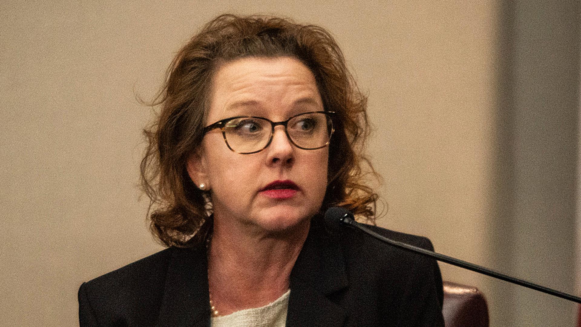 Judge throws out Jackie Johnson's felony indictment in Ahmaud Arbery ...